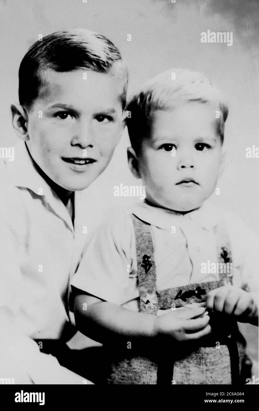 1955 library hi-res stock photography and images - Alamy