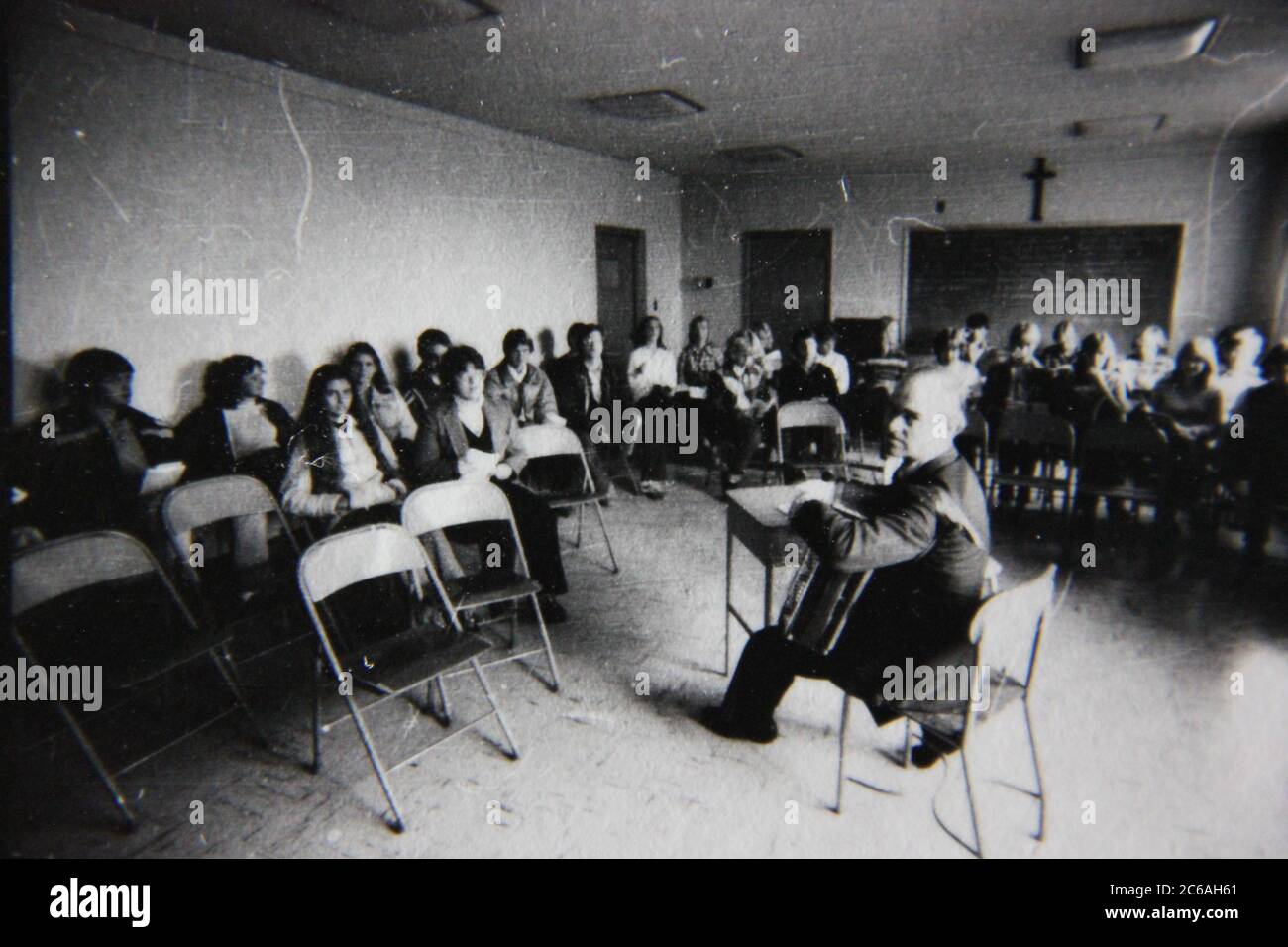 Fine 70s vintage black and white lifestyle photography of students ...