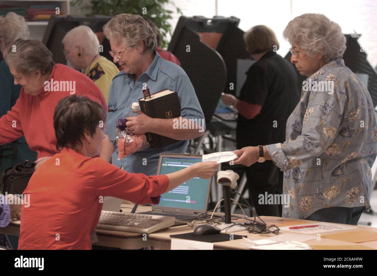 2004 general election hi-res stock photography and images - Alamy