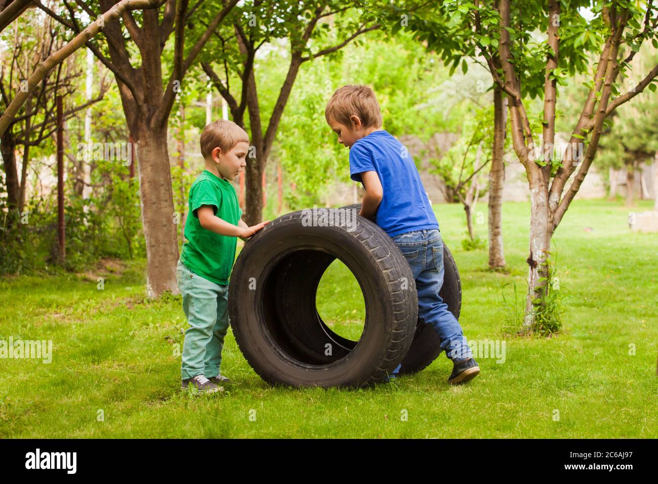 Boy interested in nature hi-res stock photography and images - Alamy