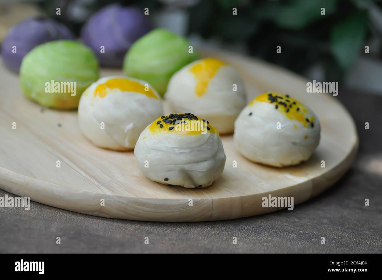 Chinese Spring Rolls, moon cake or Chinese pastry Stock Photo - Alamy