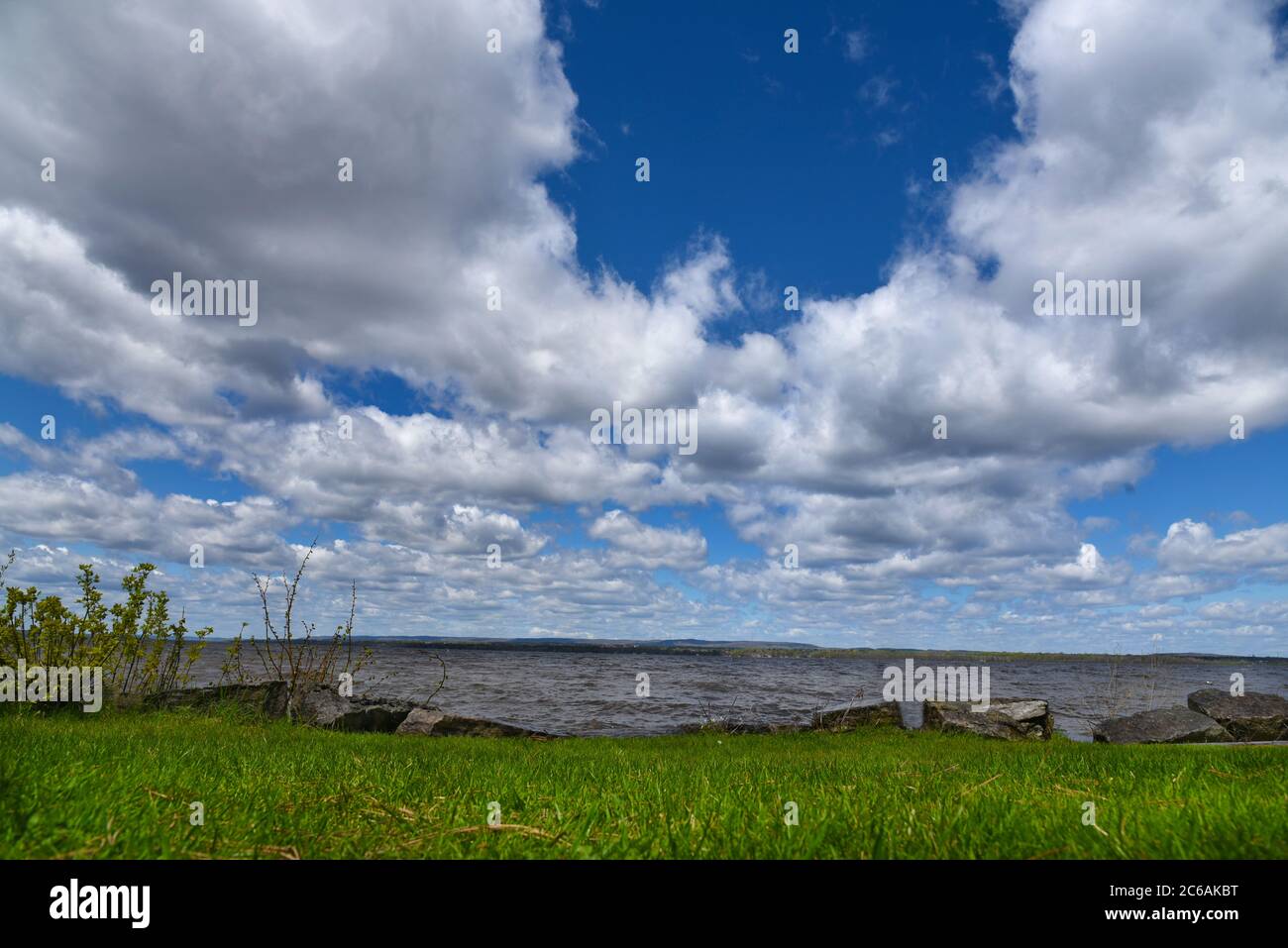 Ottawa river waterfront hi-res stock photography and images - Alamy