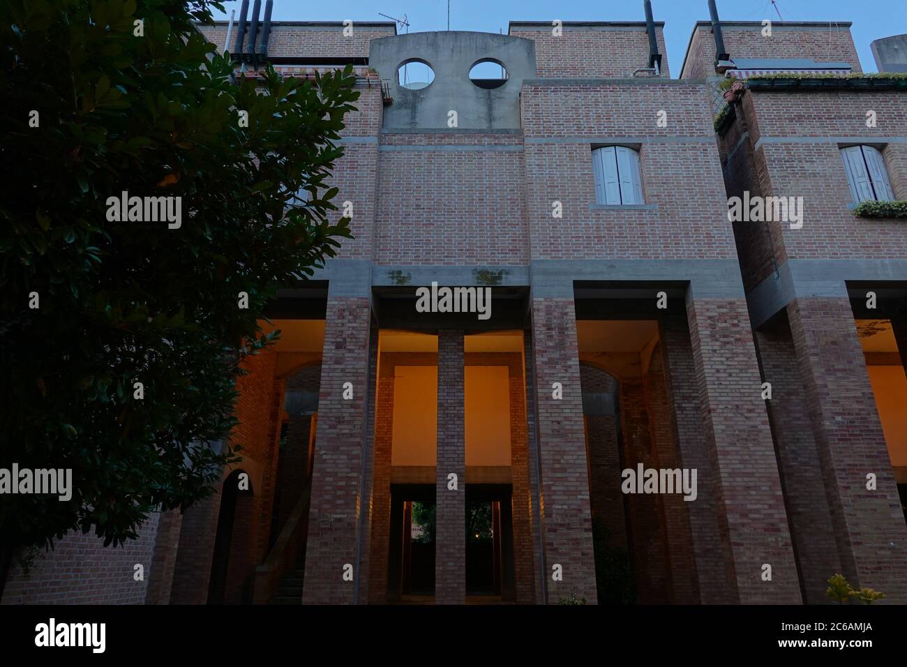 Venedig, Giudecca, Wohnbauten von Gino Valle, 1984 // Venice, Giudecca ...