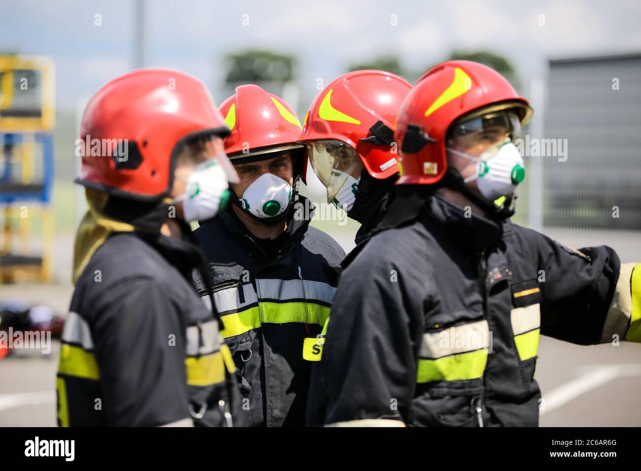 Factory training masks hi-res stock photography and images - Alamy