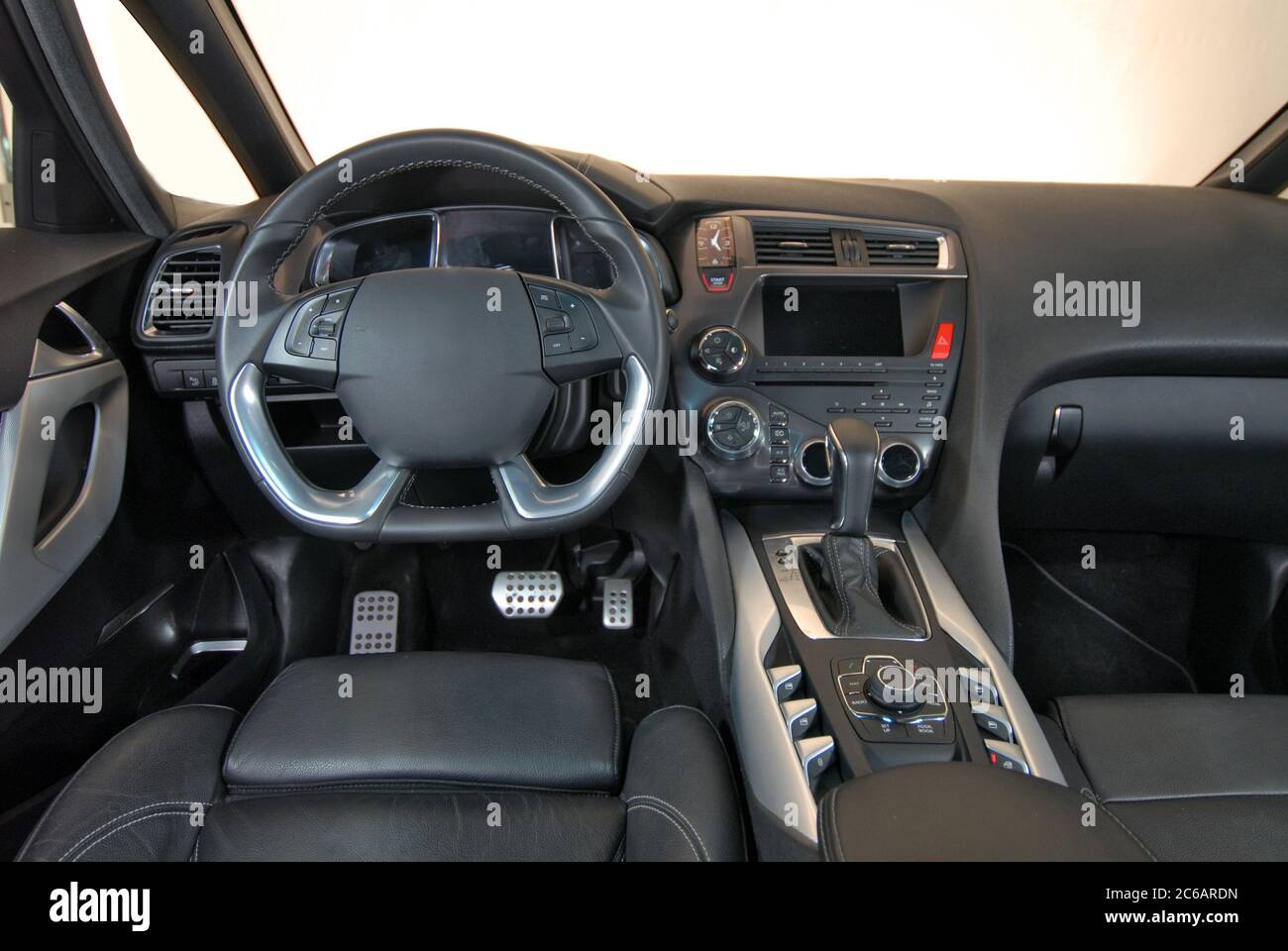 dashboard of a modern car Stock Photo - Alamy