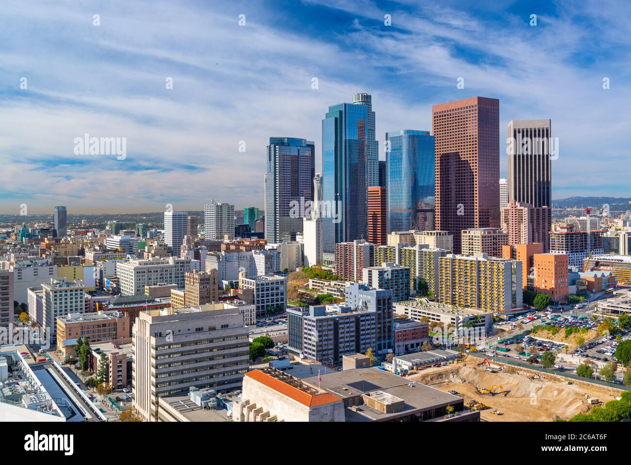 Los angeles skyline aerial view hi-res stock photography and images - Alamy