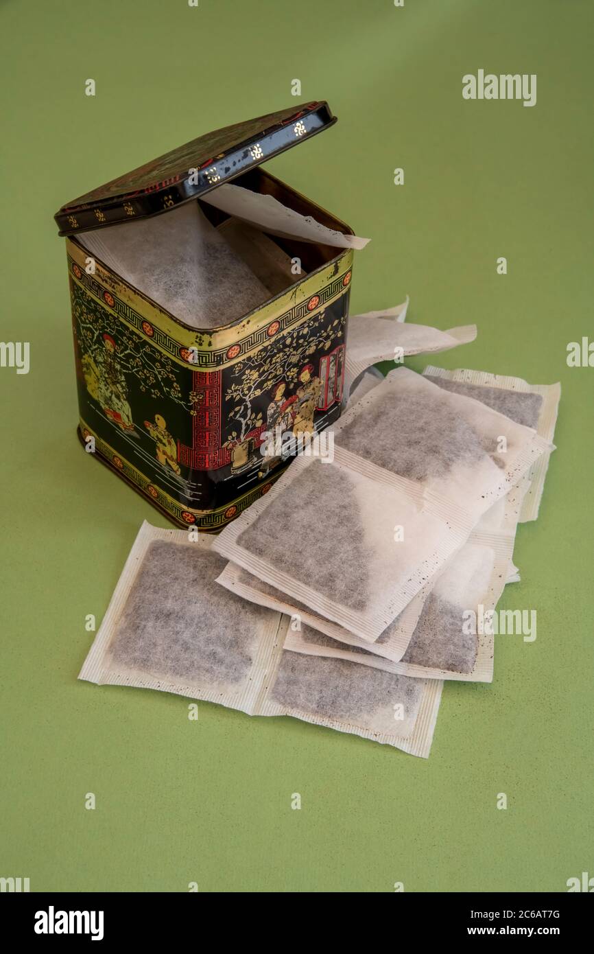 Old style vintage tea caddy Stock Photo - Alamy