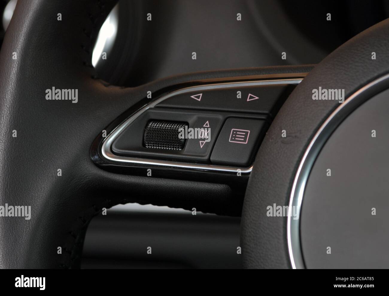 steering wheel button Stock Photo - Alamy