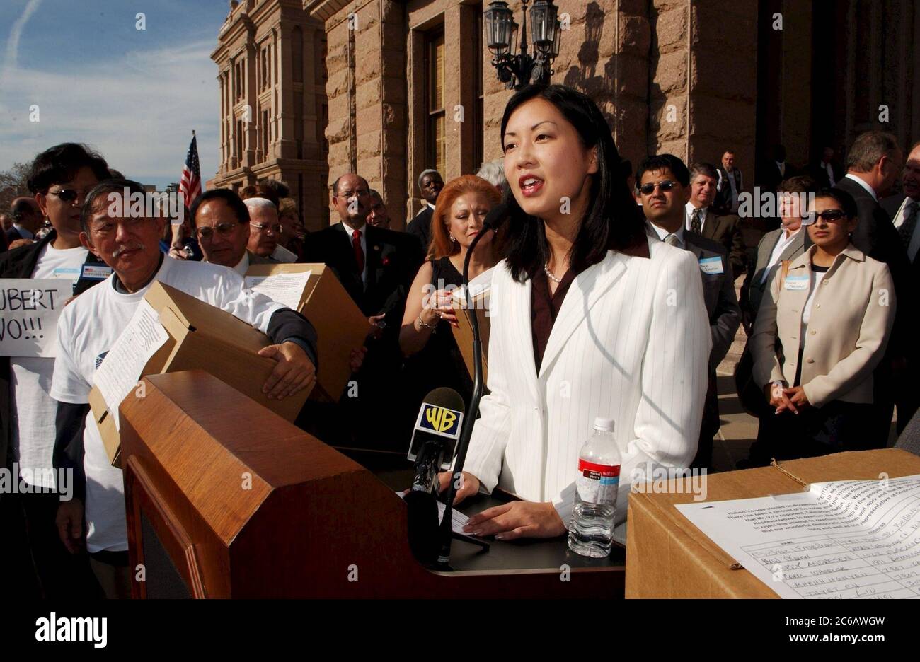 Jennifer austin hi-res stock photography and images - Alamy