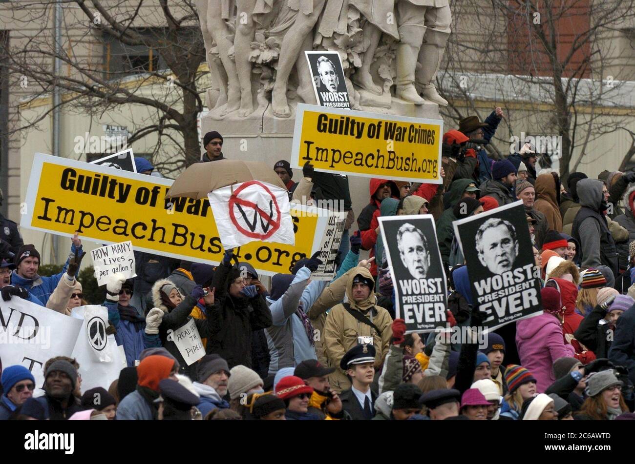 Washington, D.C. USA, January 20 2005: Demonstrators unhappy with ...