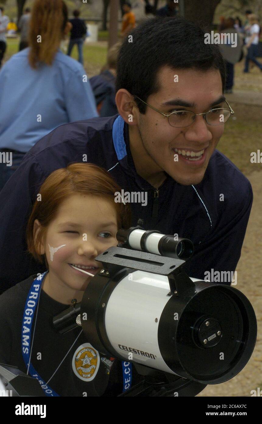 Exploreut hi-res stock photography and images - Alamy
