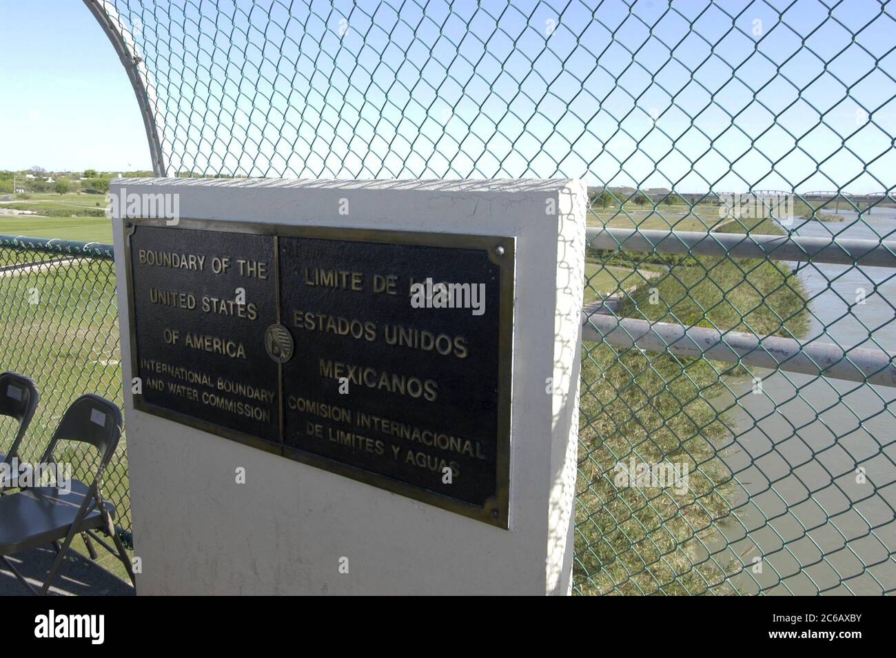 Eagle pass texas bridge hi-res stock photography and images - Alamy