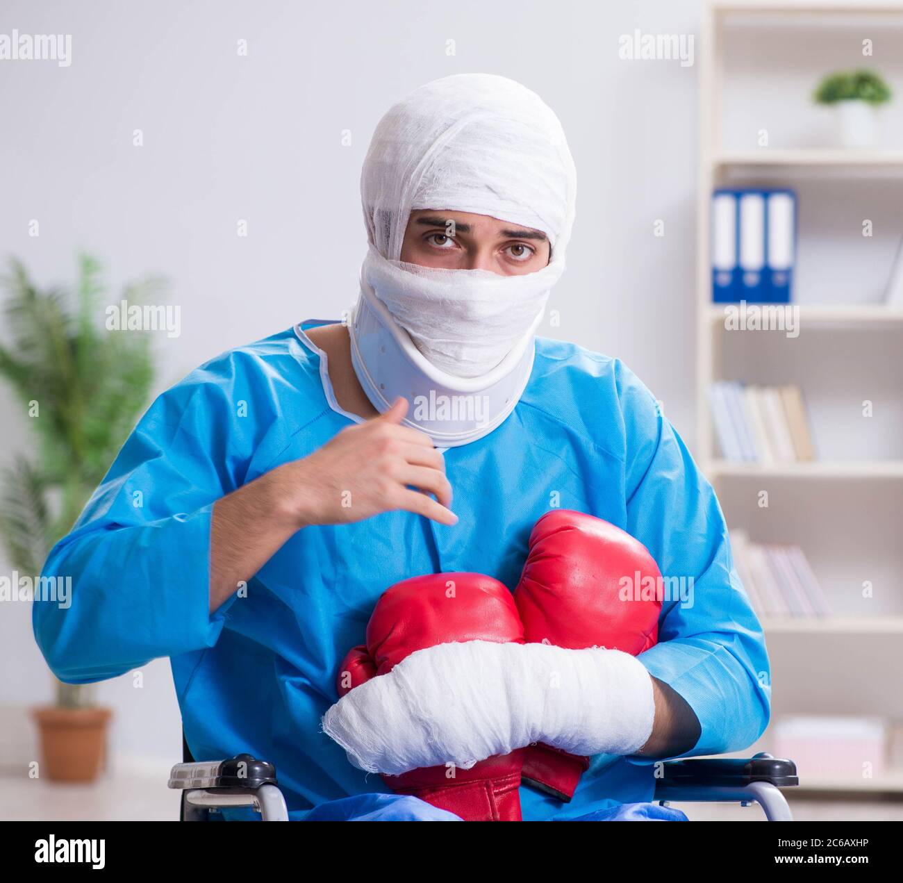 The injured boxer recovering in hospital Stock Photo - Alamy