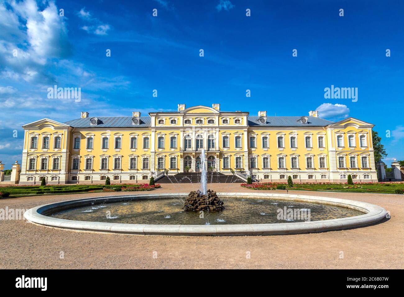 Rundale palace door hi-res stock photography and images - Alamy