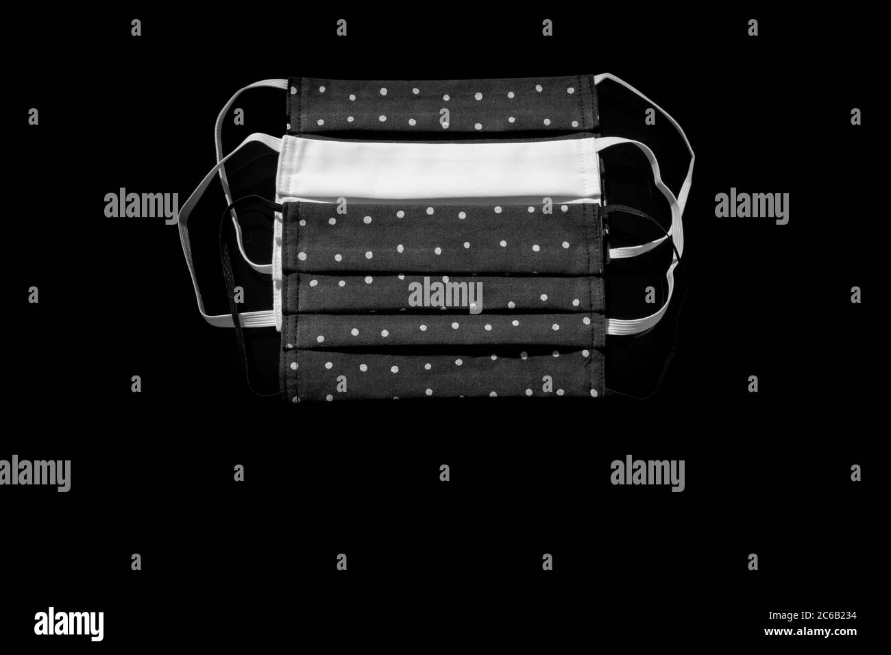 Doctor pandemic masks hi-res stock photography and images - Alamy