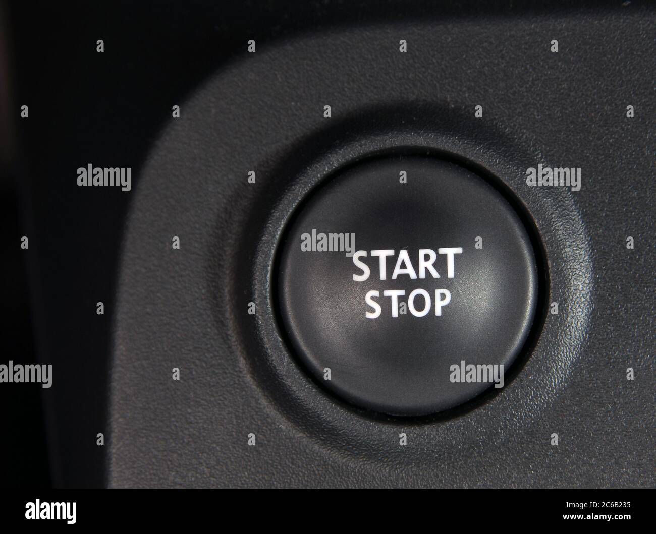 Start stop engine button on a modern car dashboard Stock Photo - Alamy