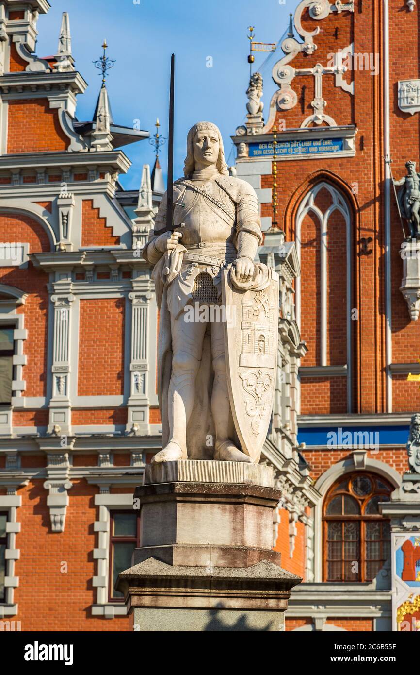Statue of saint roland hi-res stock photography and images - Alamy