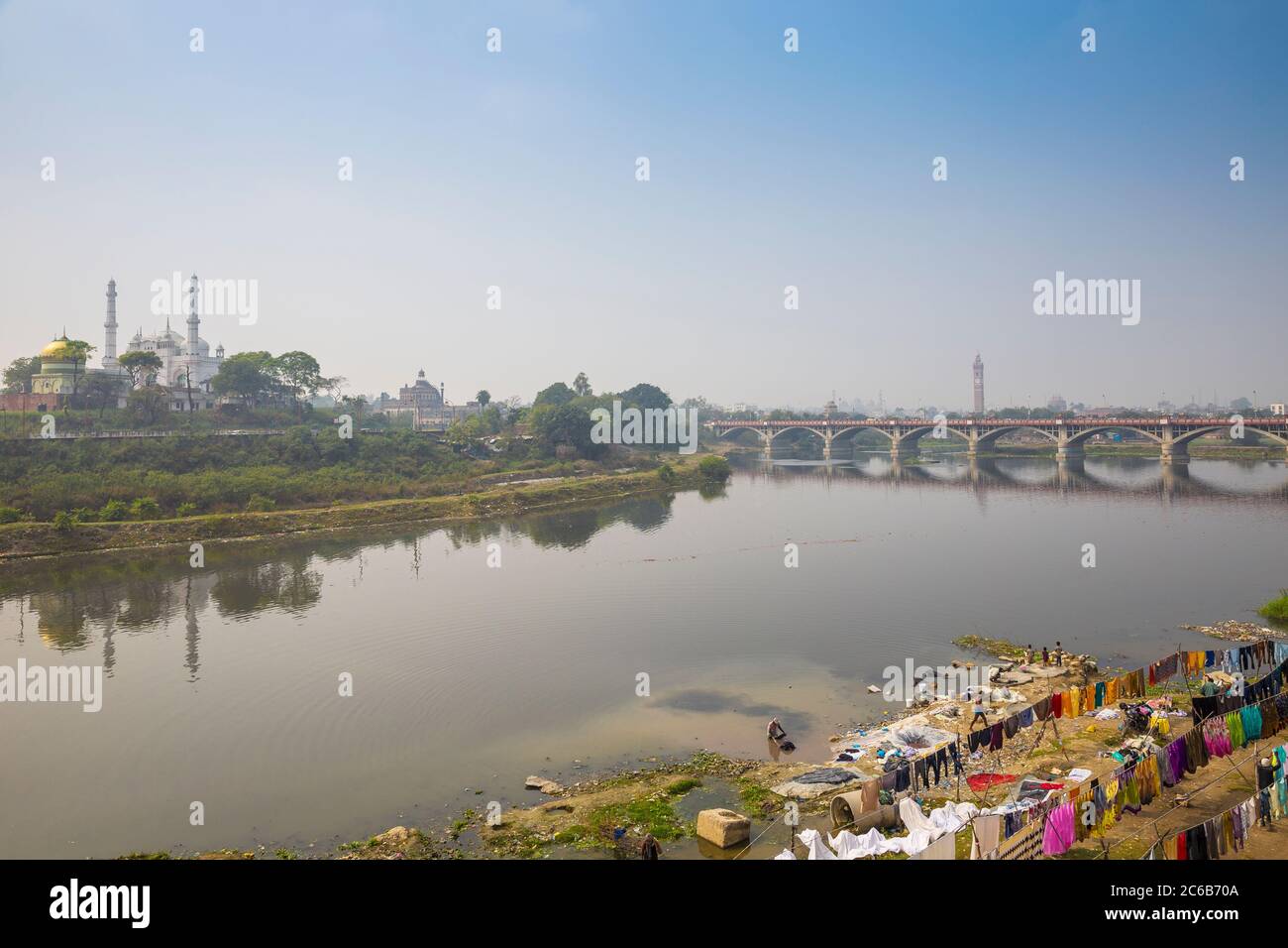 Gomti river uttar pradesh hi-res stock photography and images - Alamy