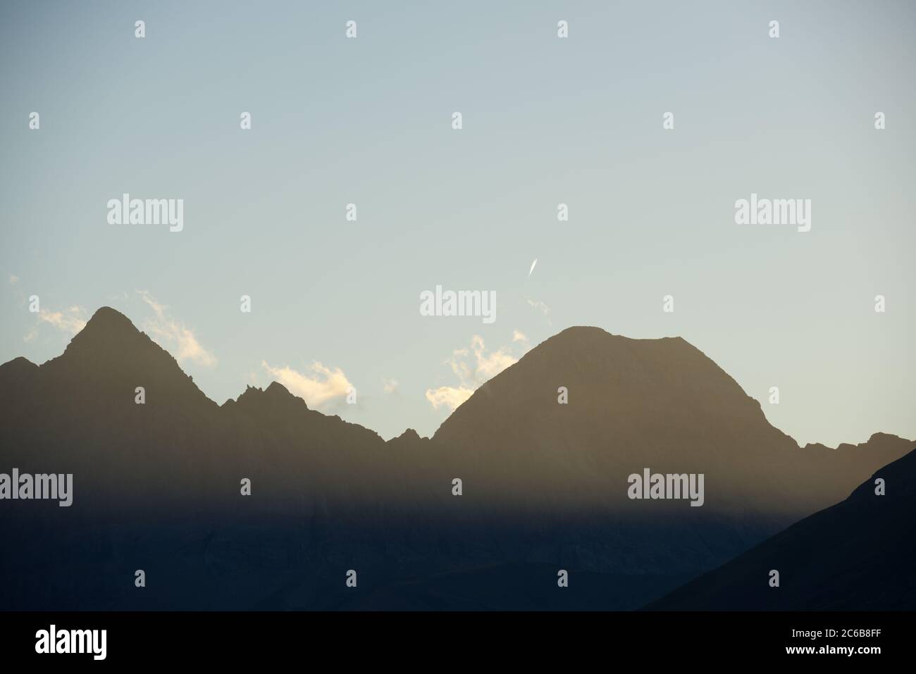 Peaks in Tena Valley, Pyrenees, Spain Stock Photo - Alamy