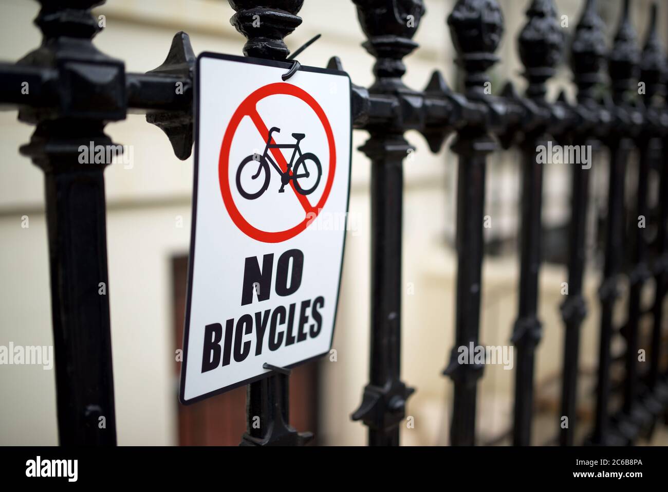 Traffic sign no parking cycle hi-res stock photography and images - Alamy
