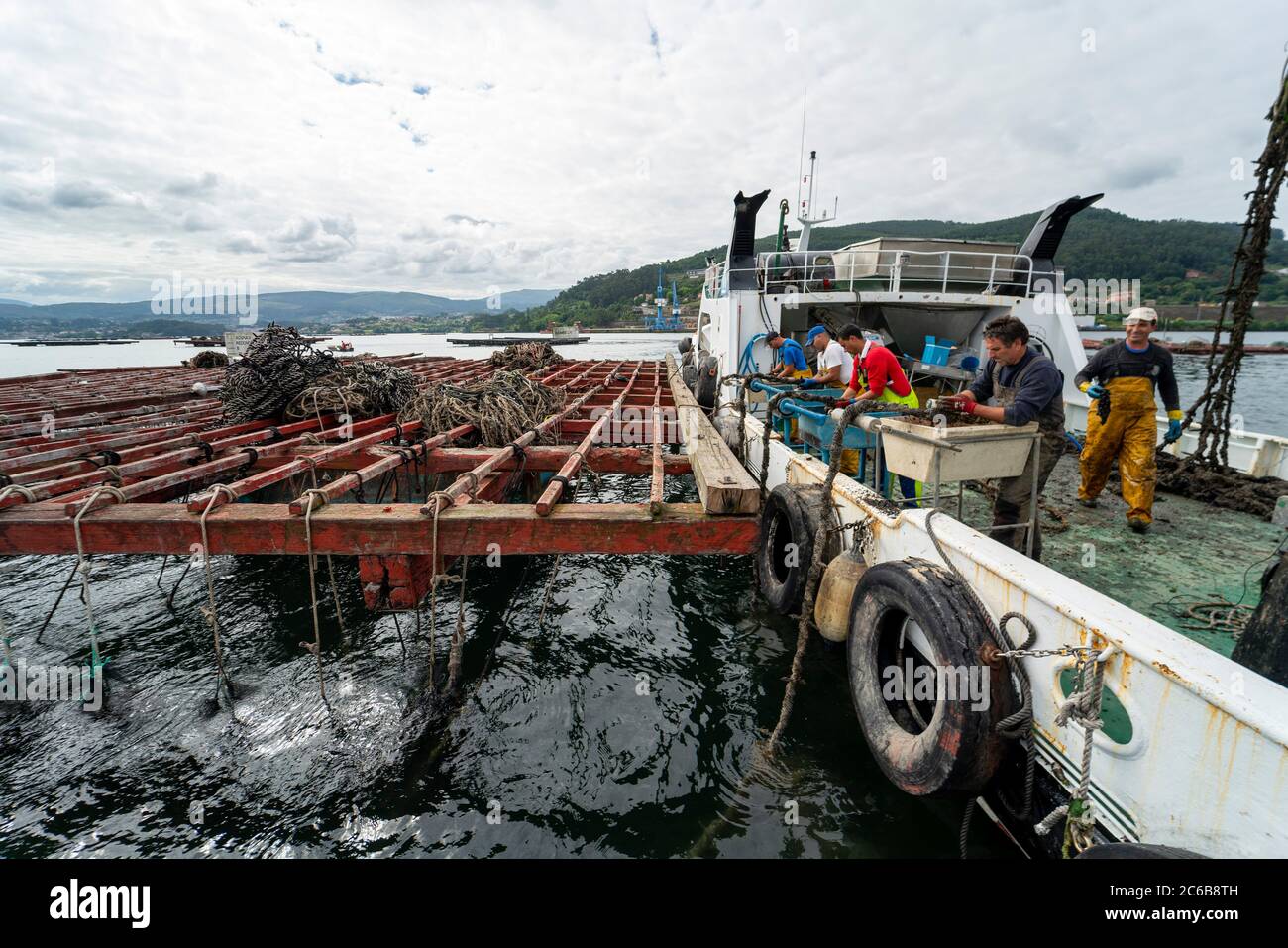 Aquaculture raft hi-res stock photography and images - Alamy