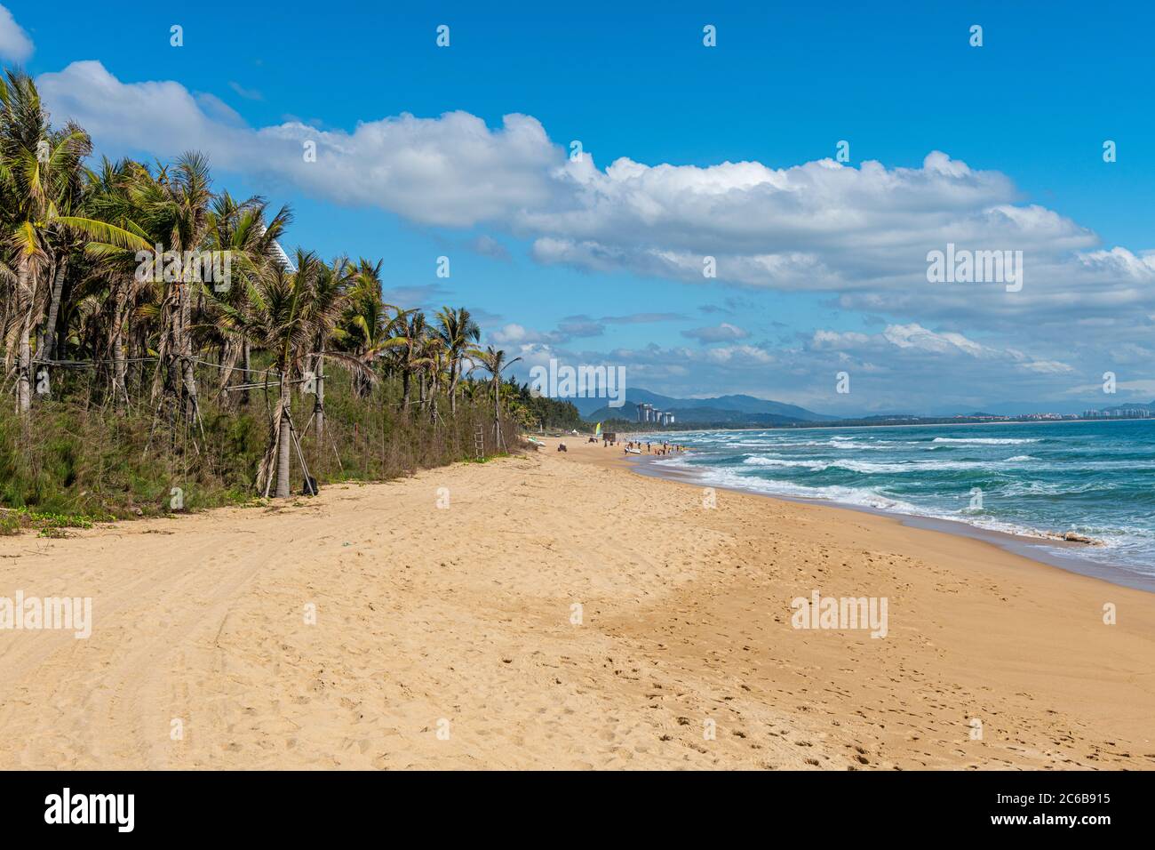 Hainan china beach hi-res stock photography and images - Alamy