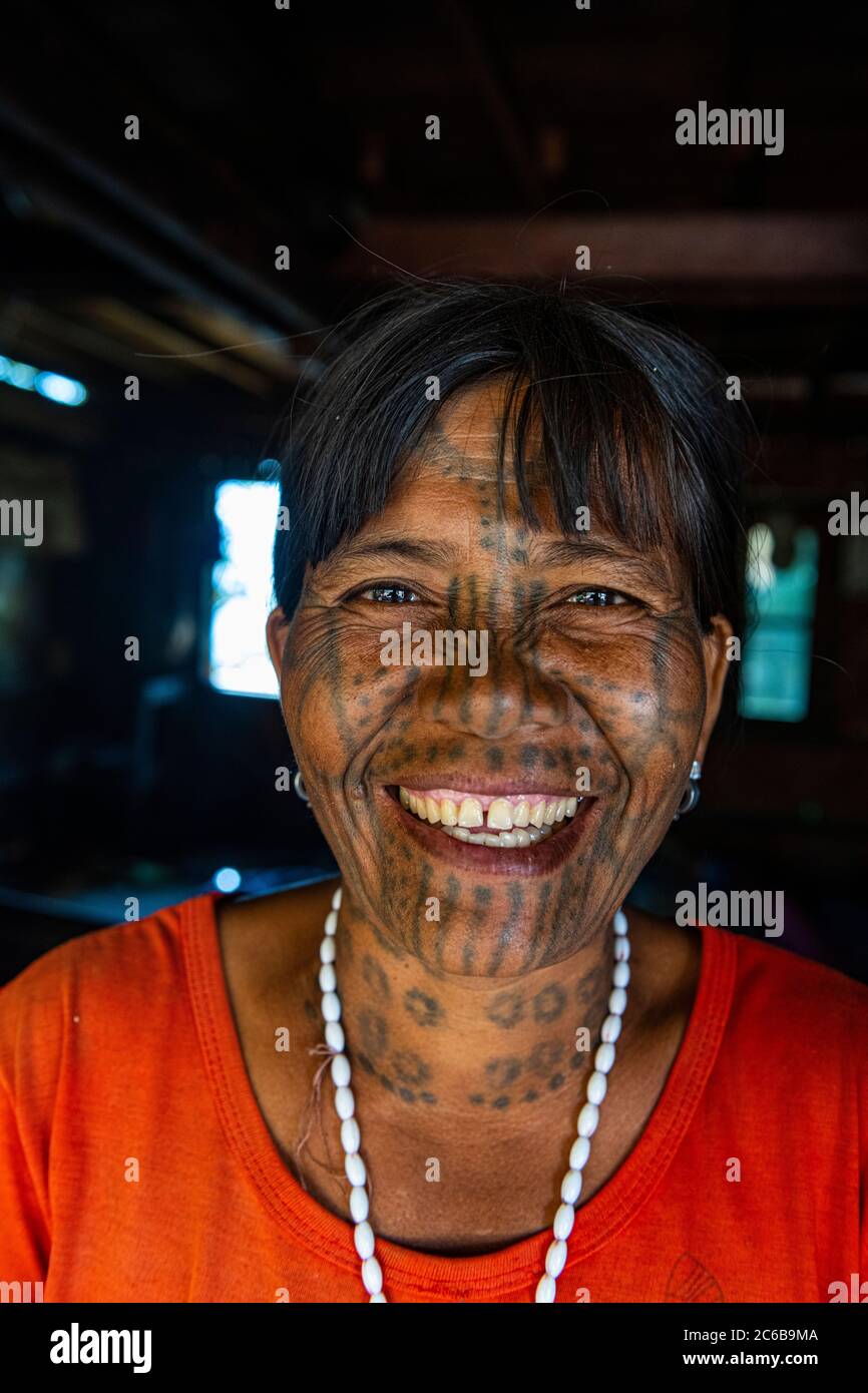 Mindat chin state hi-res stock photography and images - Alamy