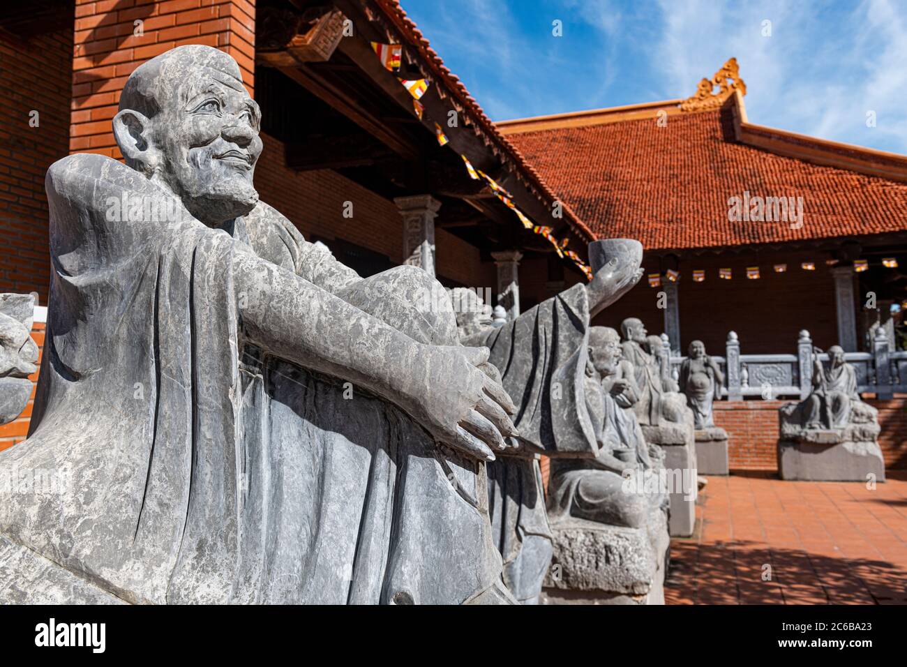 God statue, Ho Quoc Pagoda Buddhist temple, island of Phu Quoc, Vietnam ...