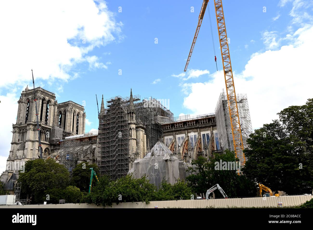 Back view of the cathedral hi-res stock photography and images - Alamy