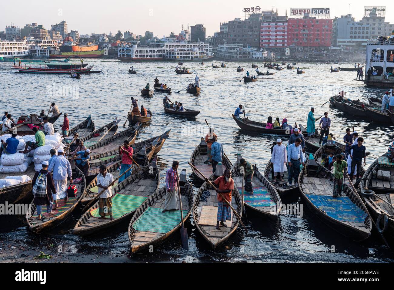 Passenger Canoes in the port of Dhaka, Bangladesh, Asia Stock Photo - Alamy