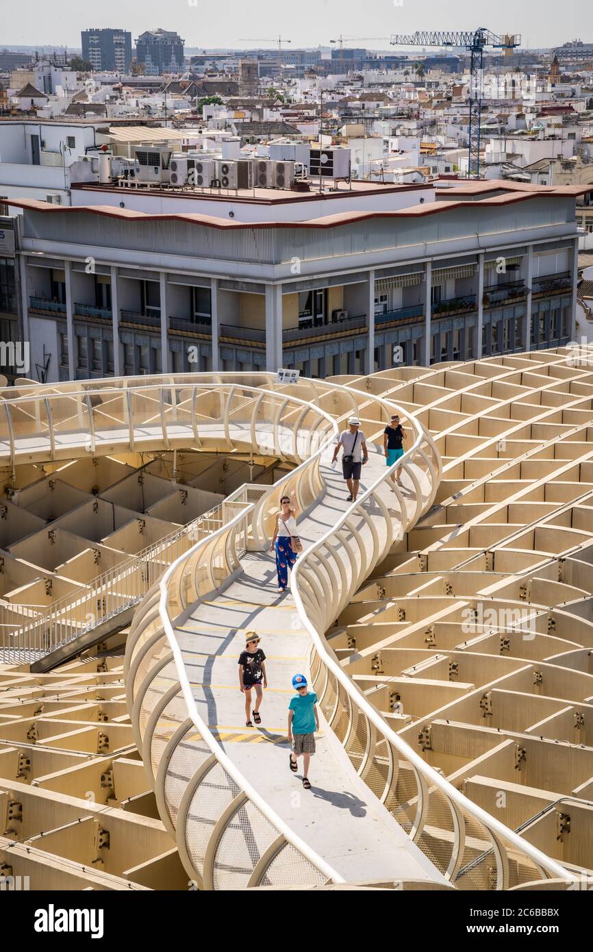 Walking platform hi-res stock photography and images - Alamy