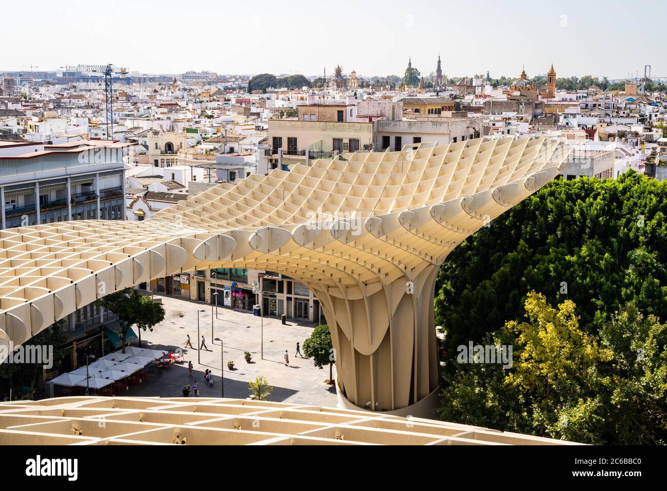 The elevated walking platform of Seville's Metropol Parasol in La ...