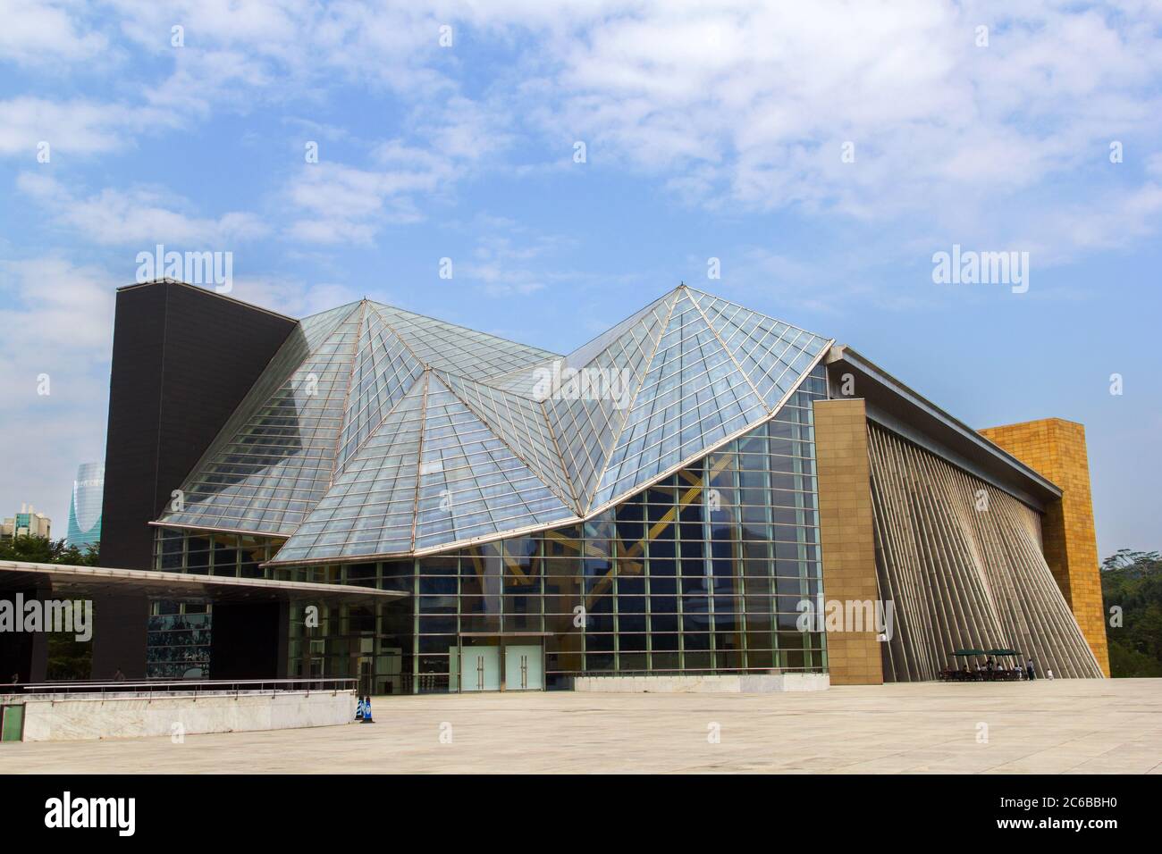 Shenzhen city center hi-res stock photography and images - Alamy