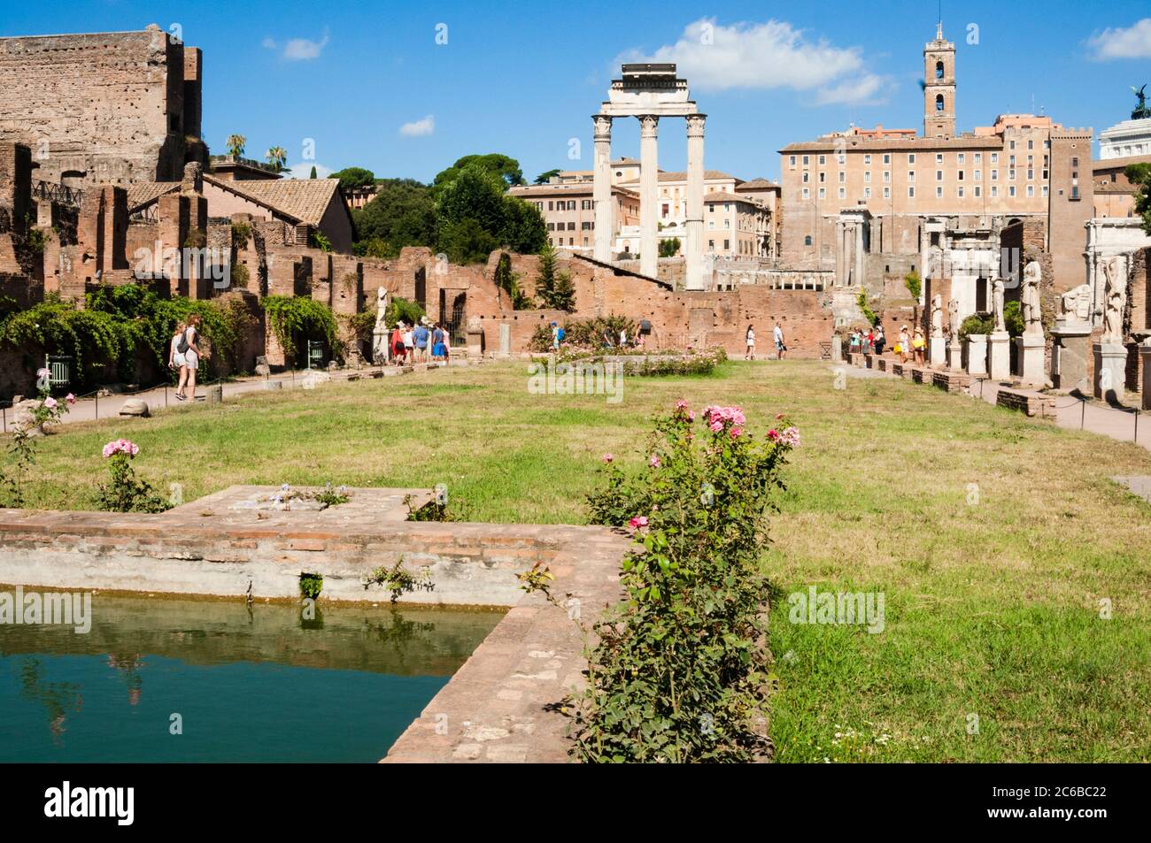 House of the vestal virgins hi-res stock photography and images - Alamy