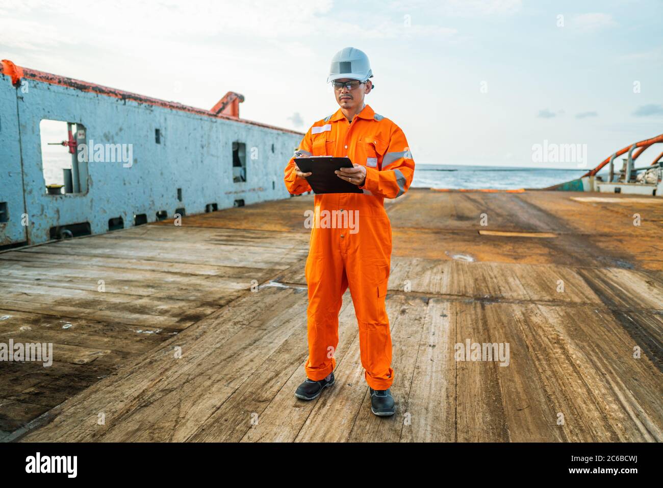 Seamen Crew High Resolution Stock Photography and Images - Alamy