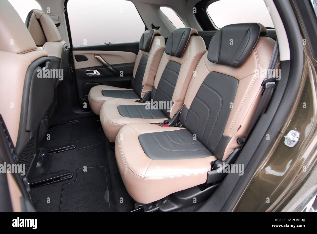 adjustable rear seats in a luxury car Stock Photo - Alamy