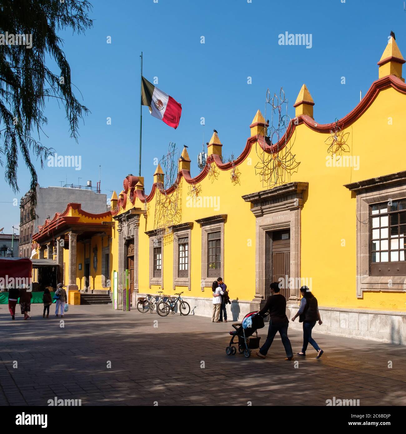 Colorful architecture coyoacan mexico city hi-res stock photography and ...