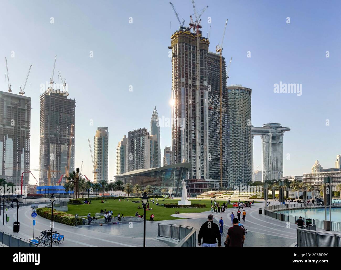 Downtown Dubai landmarks and attractions - View around Burj Khalifa ...