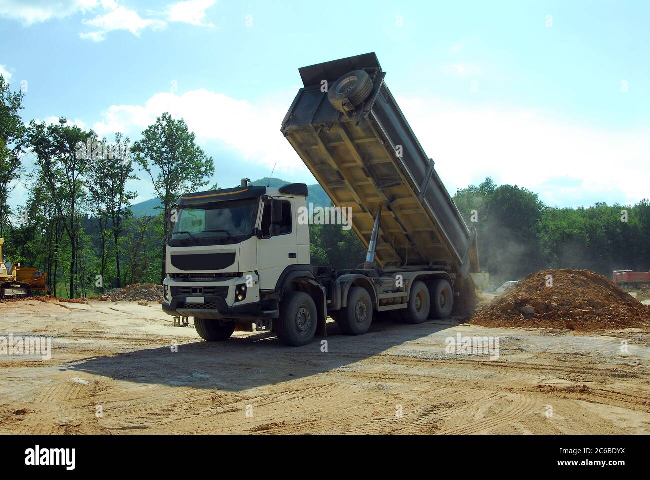 Tipper truck unloading hi-res stock photography and images - Alamy