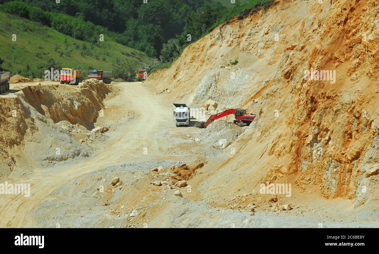 Construction machinery in use hi-res stock photography and images - Alamy