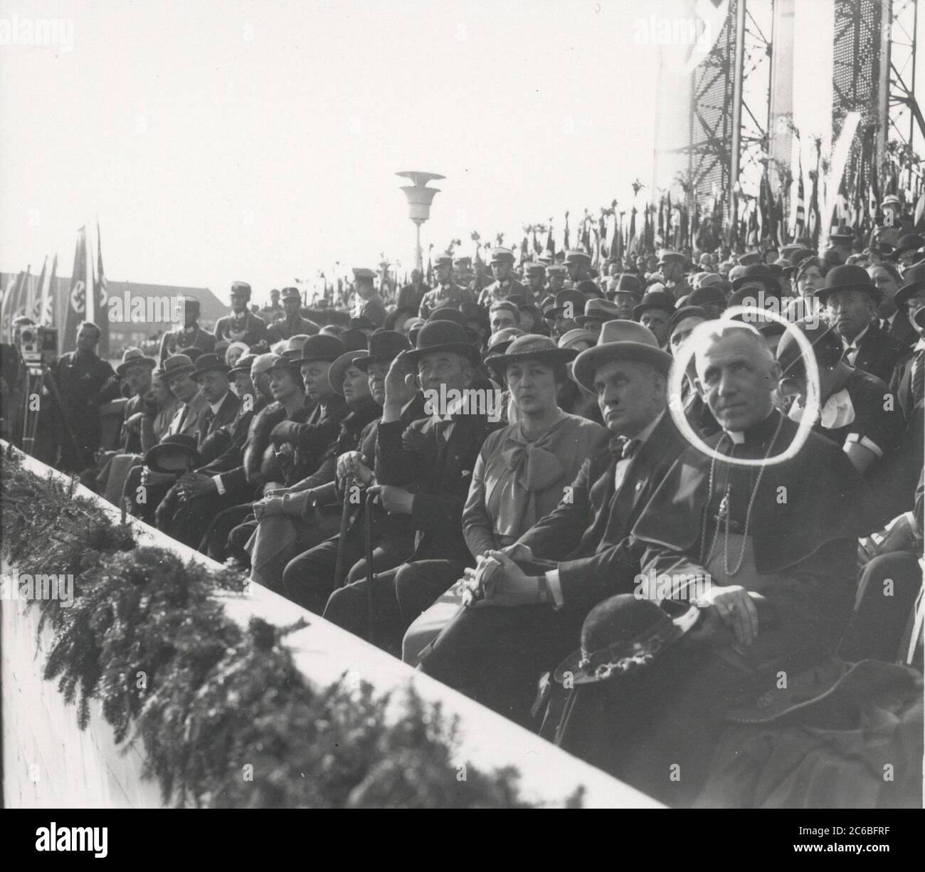 Visual honor display hi-res stock photography and images - Alamy