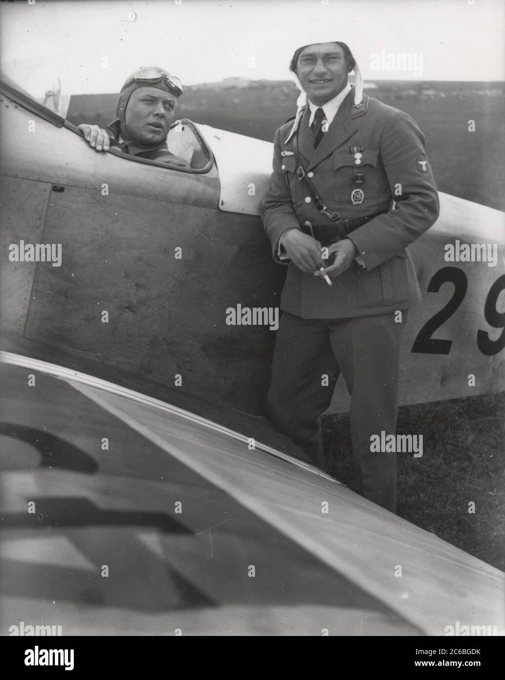 Heinrich Hoffmann Photographs 1934 Adolf Hitler's official photographer ...