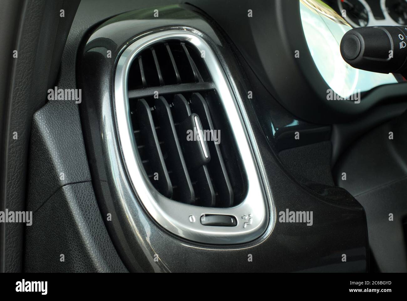 New car ventilator hi-res stock photography and images - Alamy