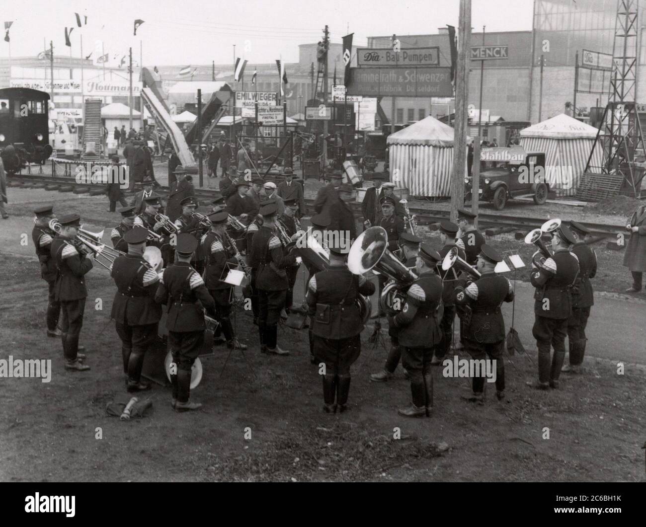 Recordings from the Leipzig fair Heinrich Hoffmann Photographs 1934 ...