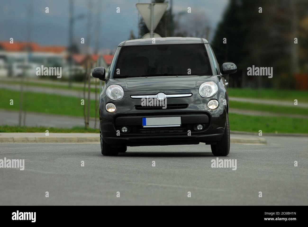 Going faster hi-res stock photography and images - Alamy