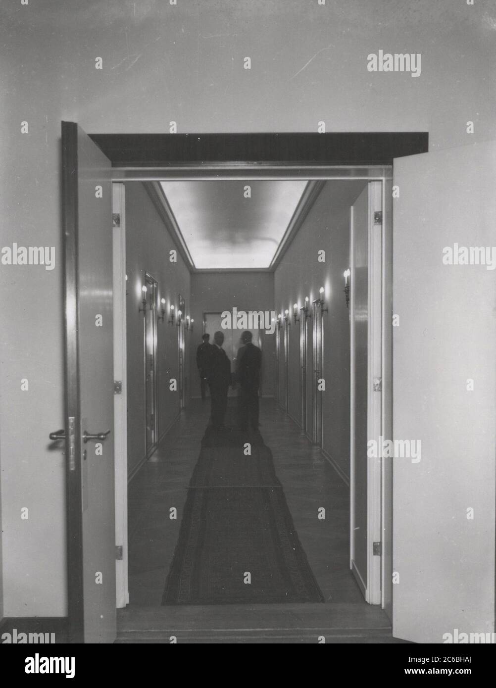 Model of the new Reich Chancellery Heinrich Hoffmann Photographs 1934 ...