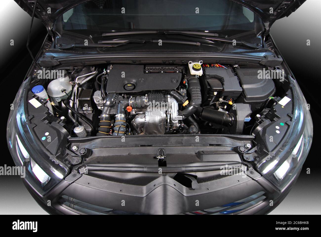 engine in a passenger car Stock Photo - Alamy