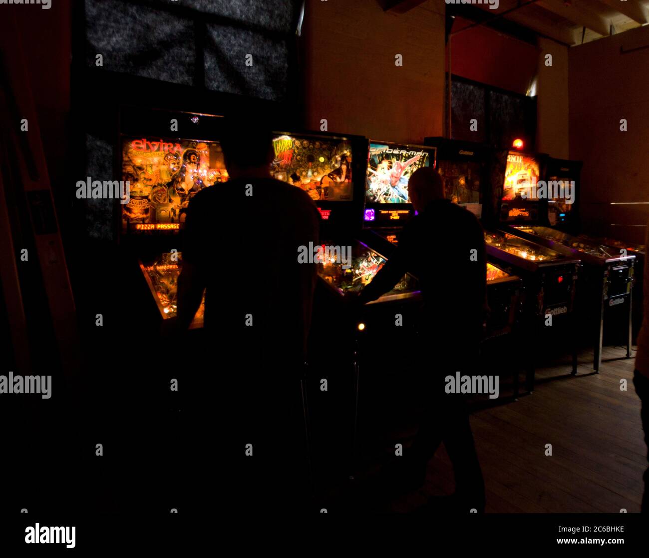 Pinball, pinball machines, flipper machines, arcade, arcade games ...