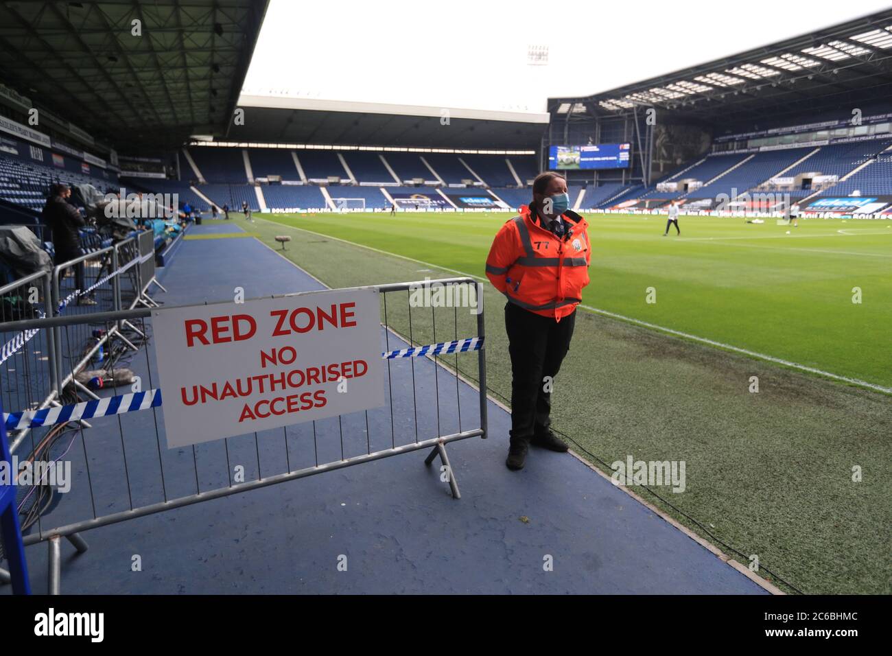 Football red zone hi-res stock photography and images - Alamy
