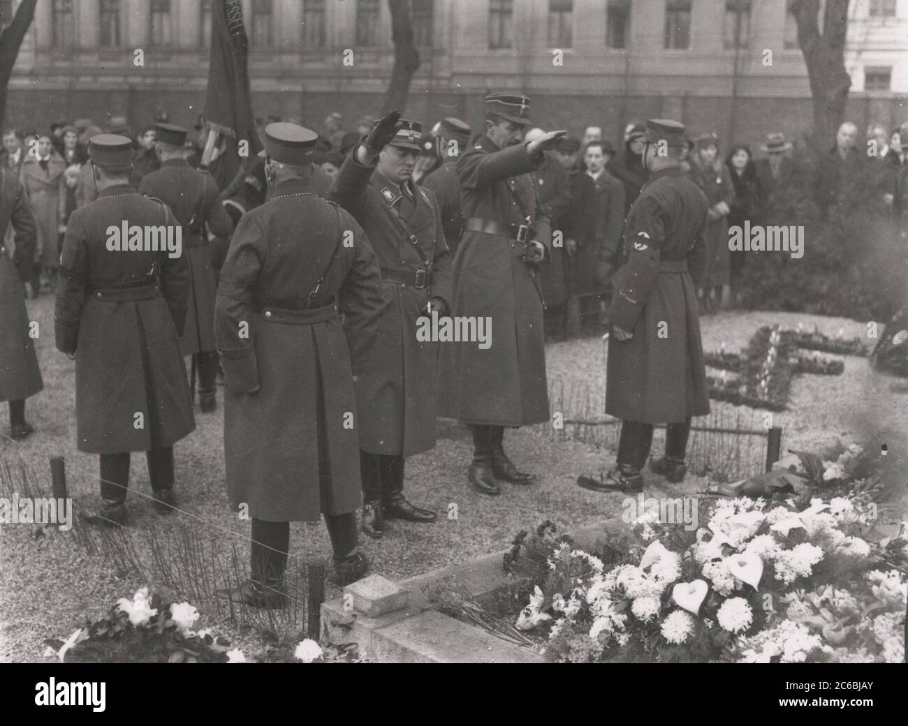 Wreath laying at the grave Horst Wessels Heinrich Hoffmann Photographs ...